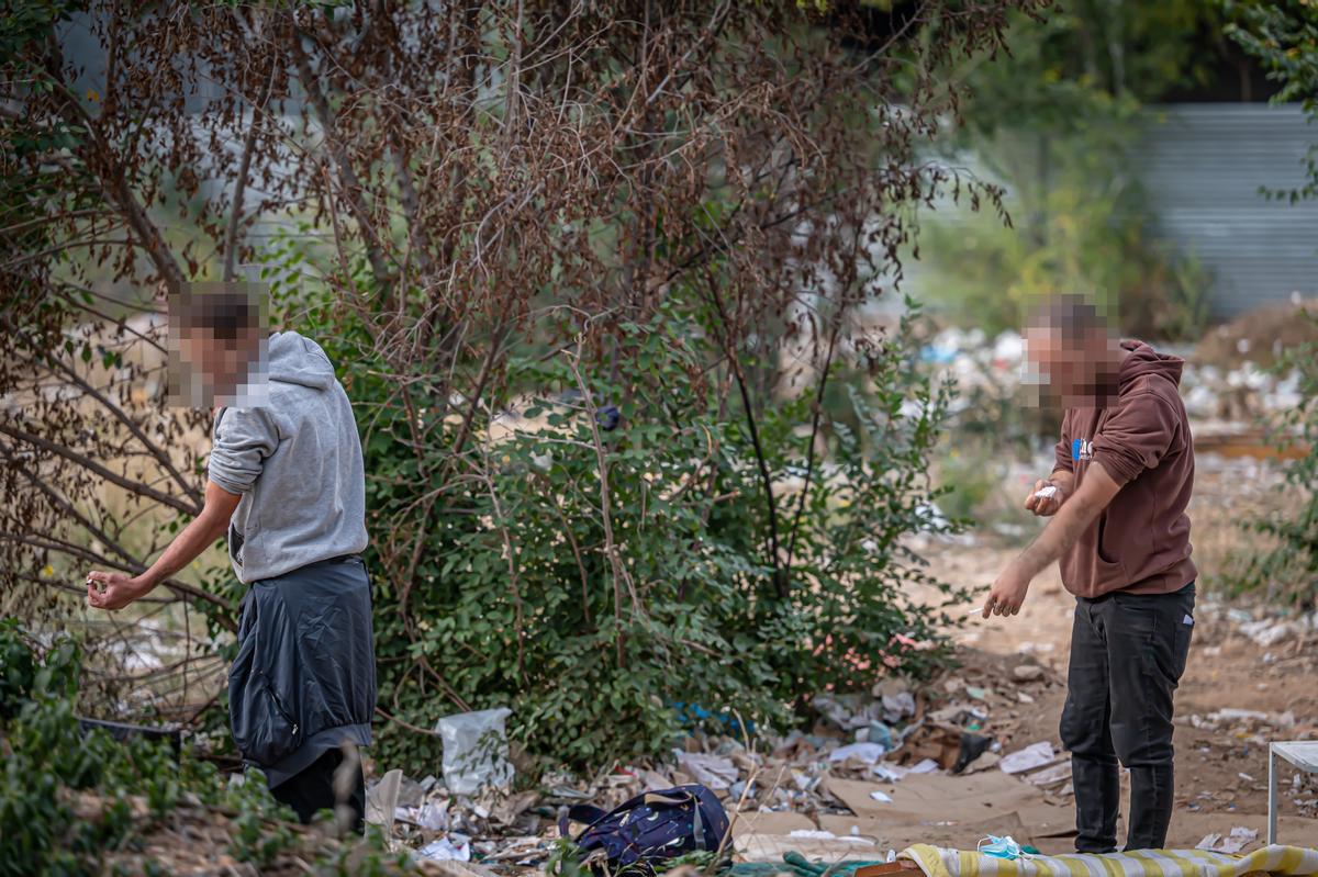 La Mina Barcelona | Los campamentos de la droga "barata", en imágenes