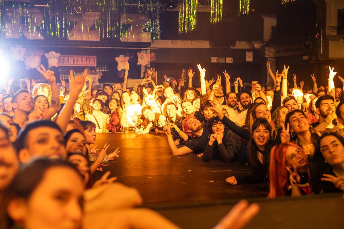 Las drags Marina y Alex Marteen, en la sala Razzmatazz | FOTOS
