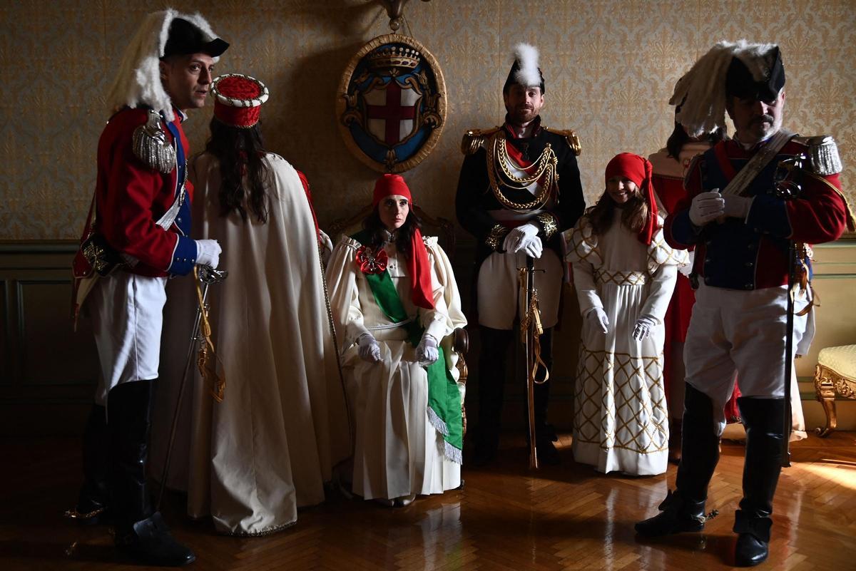 Batalla de las naranjas en el Carnaval de Ivrea, cerca de Turín | FOTOS