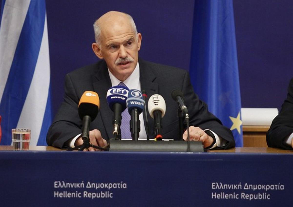 Papandreu cifra en 110.000 millones el segundo rescate griego