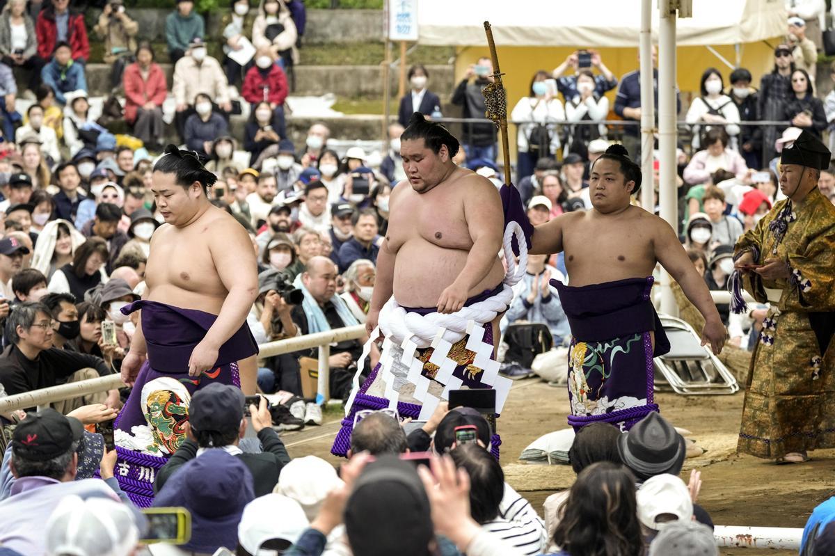 Torneo anual de sumo Honozumo en Tokio | FOTOS