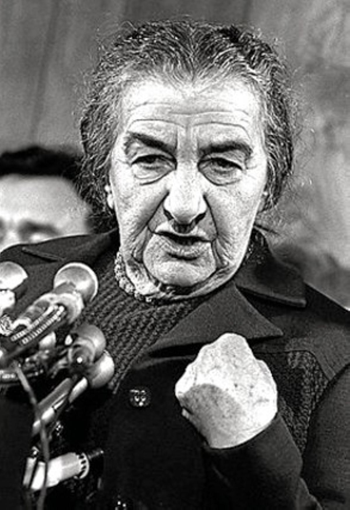 Golda Meir envió en 1958 una carta al embajador israelí en Polonia para ...