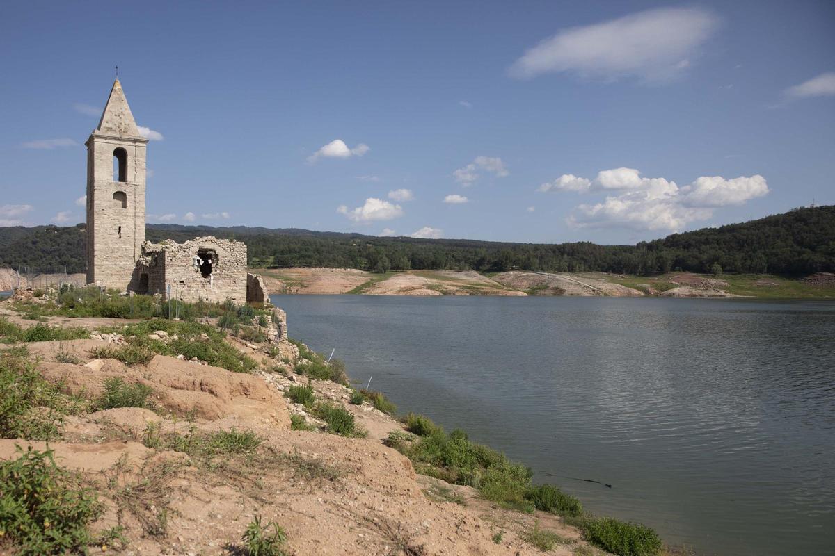 El pantano de Sau se recupera