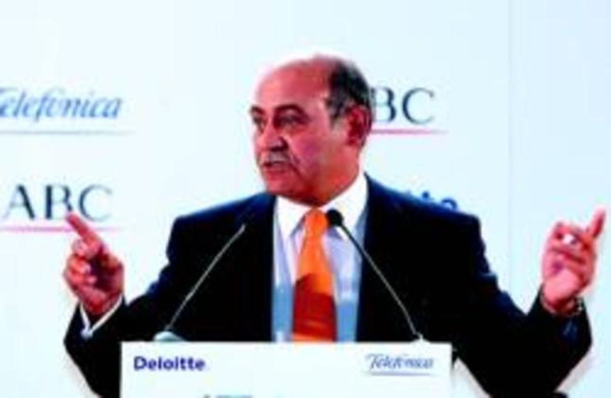 La Ceoe Pide Retrasar Al 2009 El Incremento Del Salario Mínimo