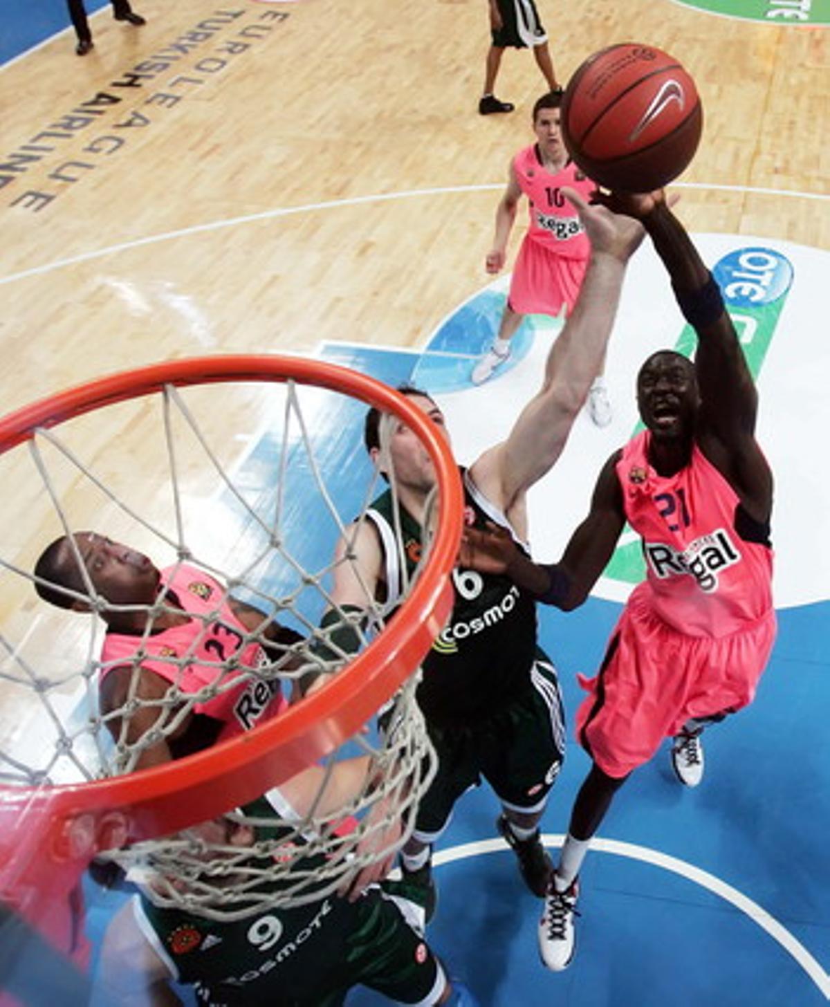 El Barça pierde contra el Panathinaikos el primer partido en Grecia (76-74)