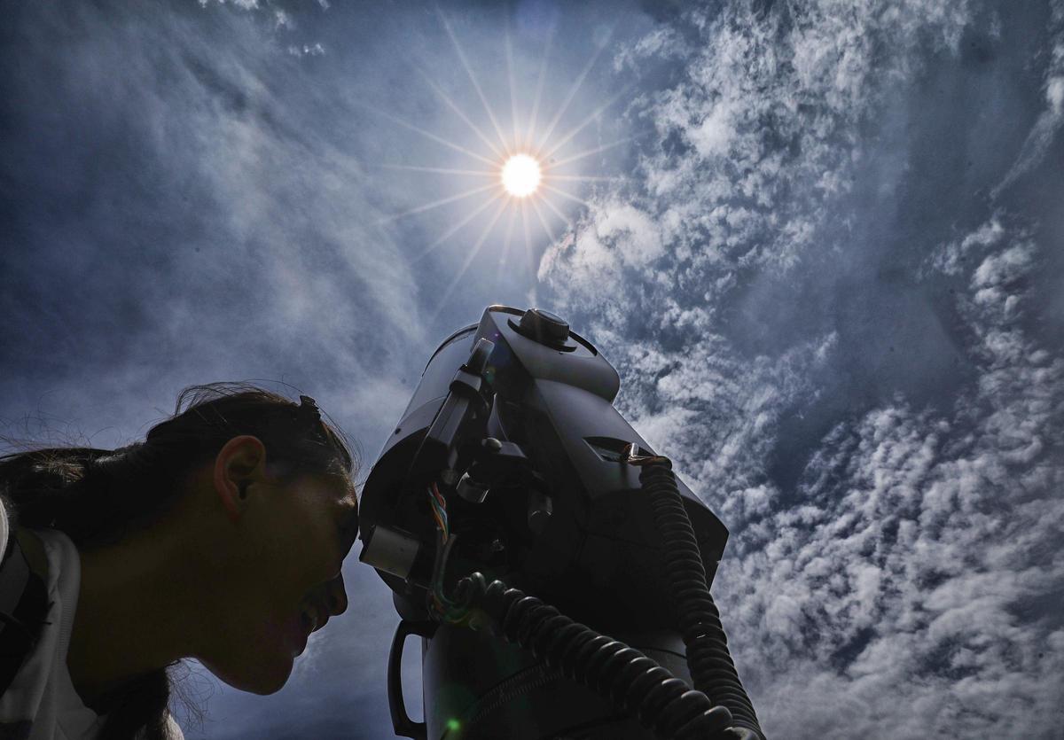 Así se ha visto el eclipse híbrido | FOTOS