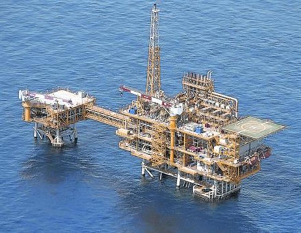 Homs acusa al Gobierno de deslealtad por el proyecto Castor