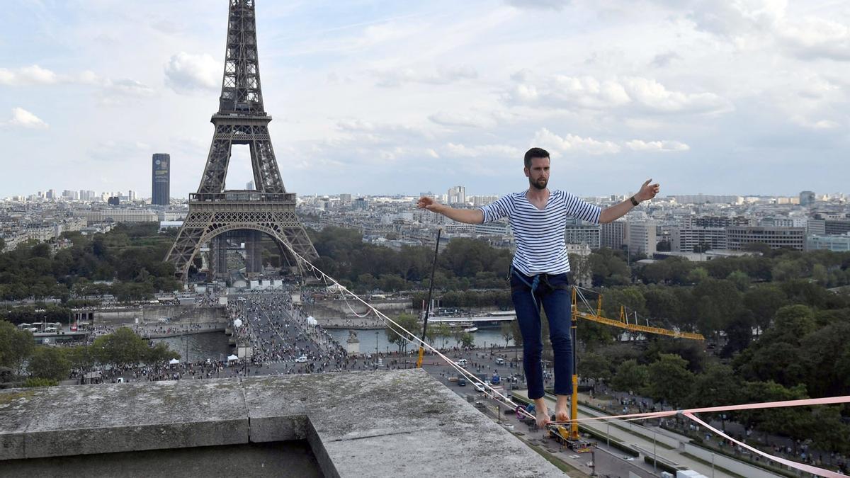Nathan Paulin, funambulista que cruzará el centro de Barcelona a 70 ...