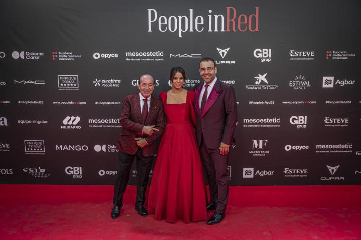 People in Red en imágenes