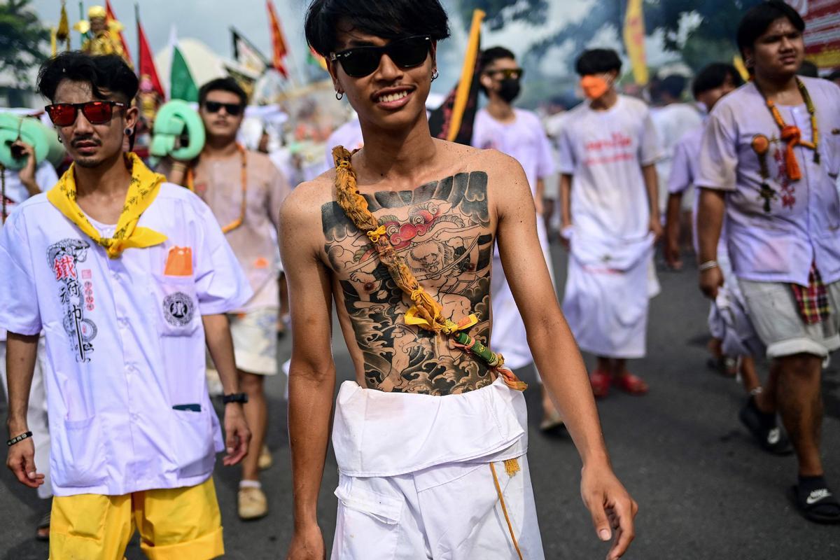 'Piercings' extremos para limpiar el alma en el Festival Vegetariano de ...