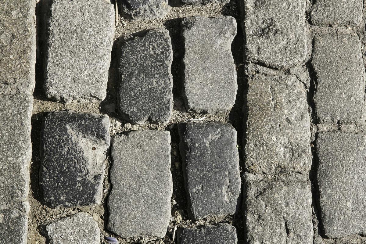 La extinción del adoquín en Barcelona | FOTOS