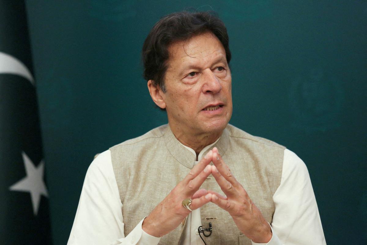 Herido El Exprimer Ministro De Pakistán Imran Khan En Un Atentado