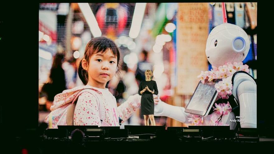 Kate Darling, experta en IA en Sónar+D: "No podemos evitar ser amables ...