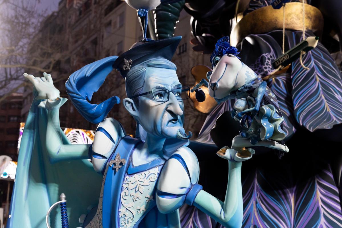 Selección de 'ninots' de la sección especial de las Fallas de Valencia ...