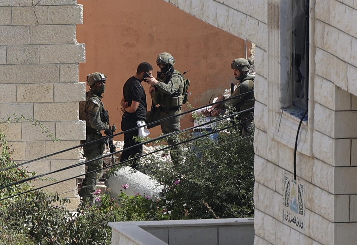 Tropas israelíes entran en Nablus, Cisjordania