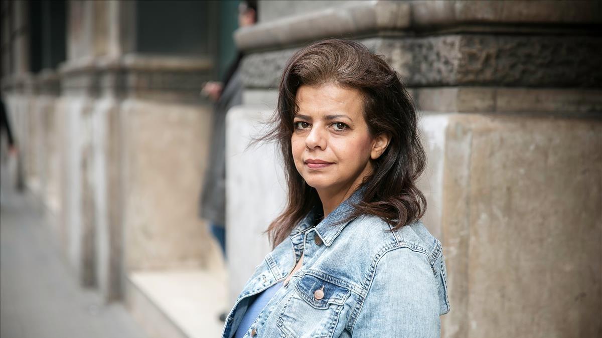 Wafa Abdul Fatah Ismaïl: «L'Aràbia Saudita ataca amb bombes de dis