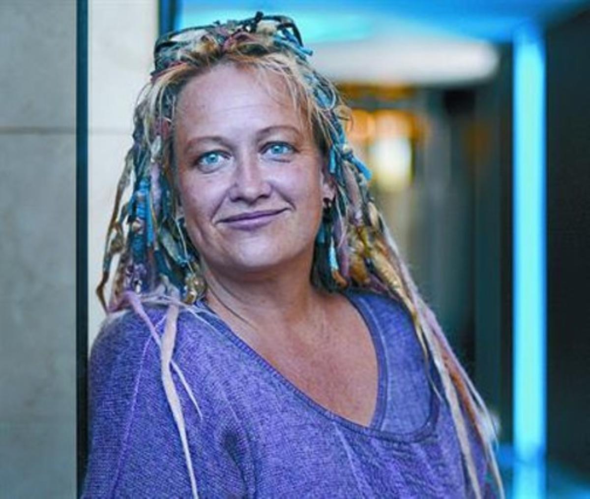 Jennifer Lynch Ser At&t