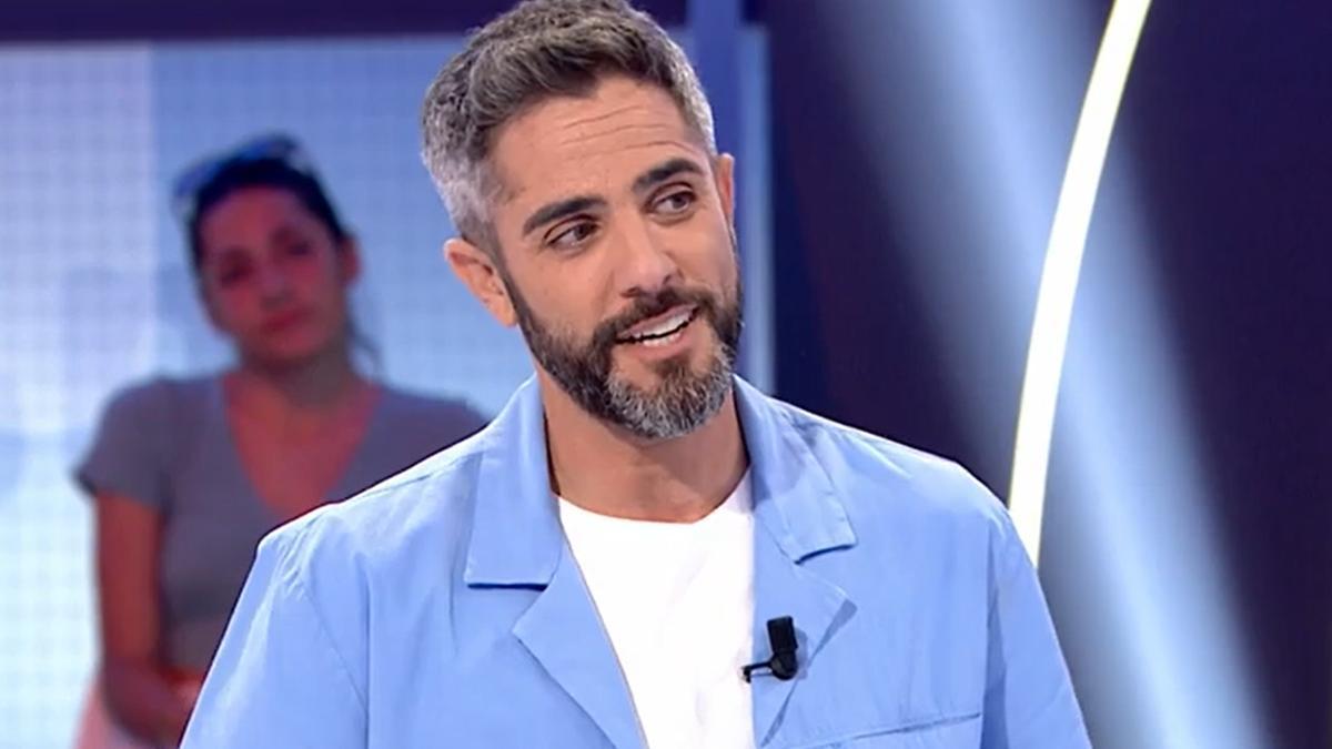 Roberto Leal destaca su parecido con un invitado de 'Pasapalabra' Roberto Leal destaca su parecido con un invitado de 'Pasapalabra'