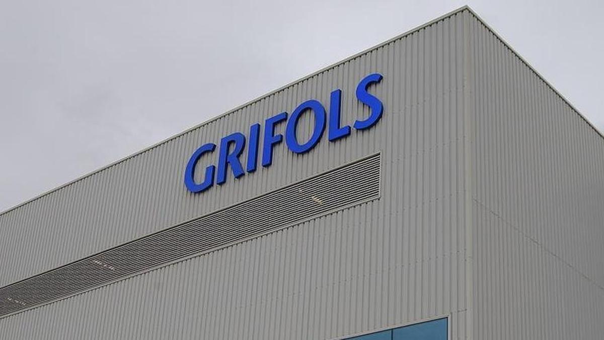 Grifols estudia la venta de parte de su filial china