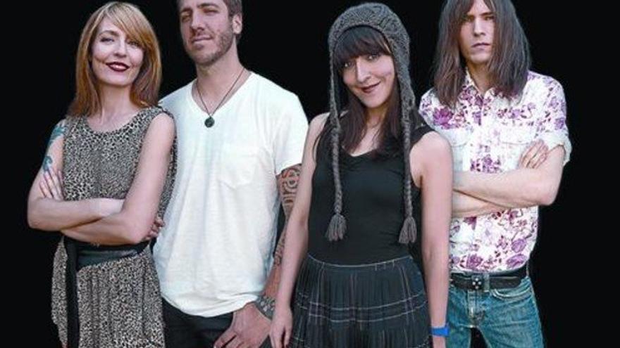 Cristina Llanos: "La música está para saltarte las barreras"