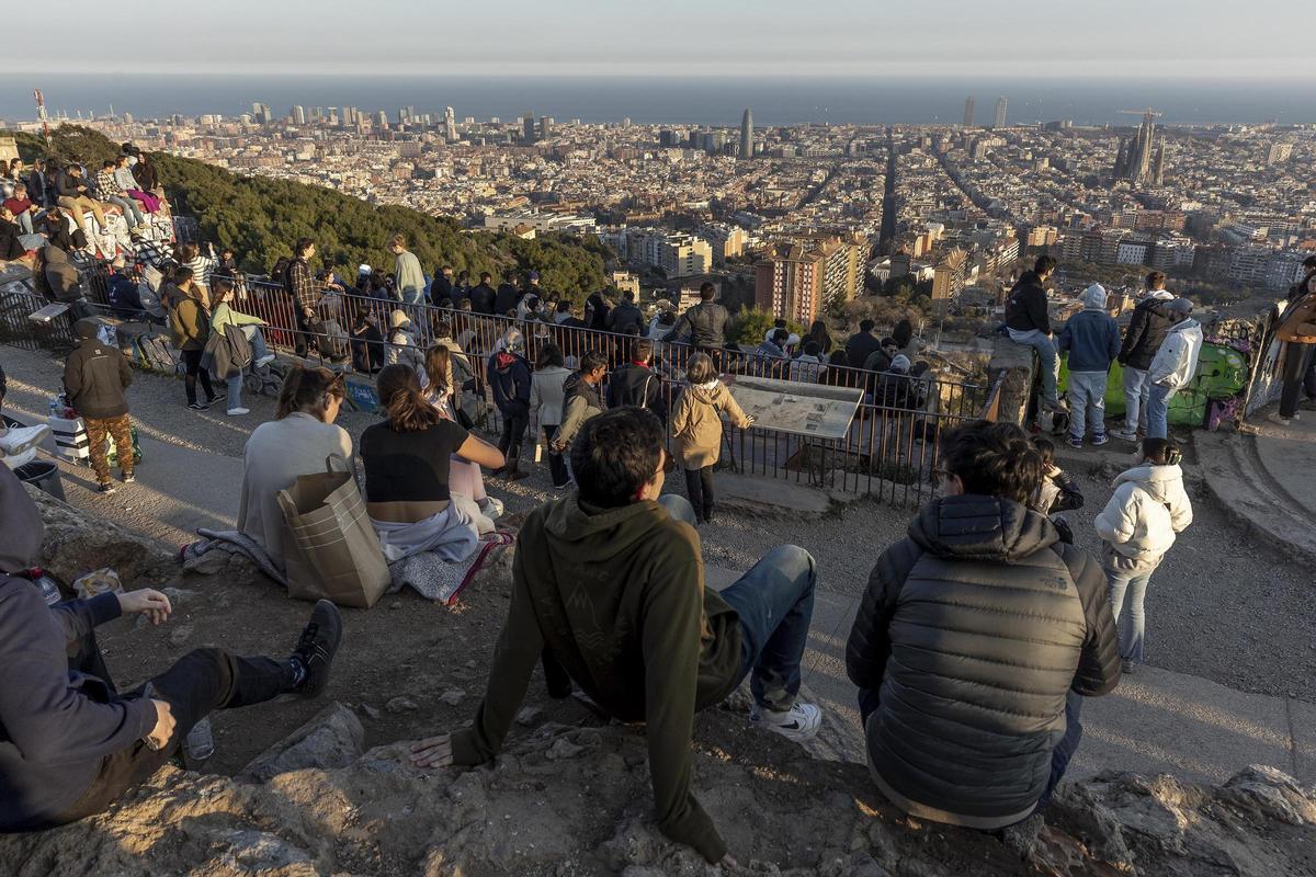 Los bunkers del Carmel, la mejor vista de Barcelona | FOTOS