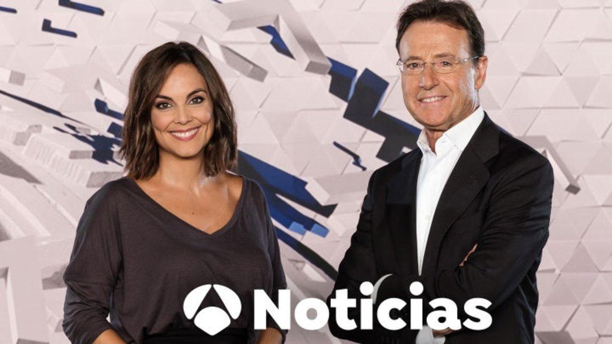 'Antena 3 Noticias' lidera los informativos en noviembre