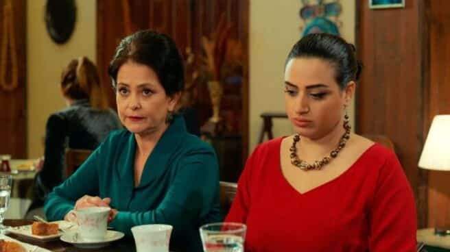 Quién era Emel Atici, la actriz turca de ‘Tierra Amarga’ que ha muerto ...