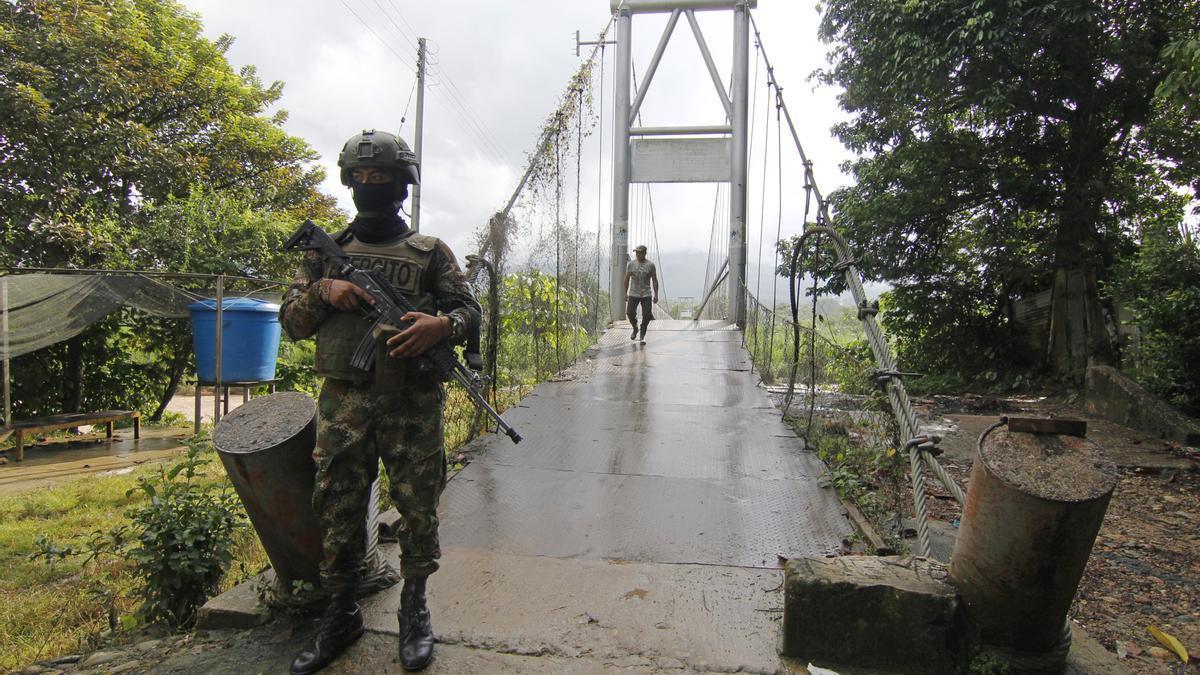Un soldado colombiano mata a un compañero de un tiro en Bogotá