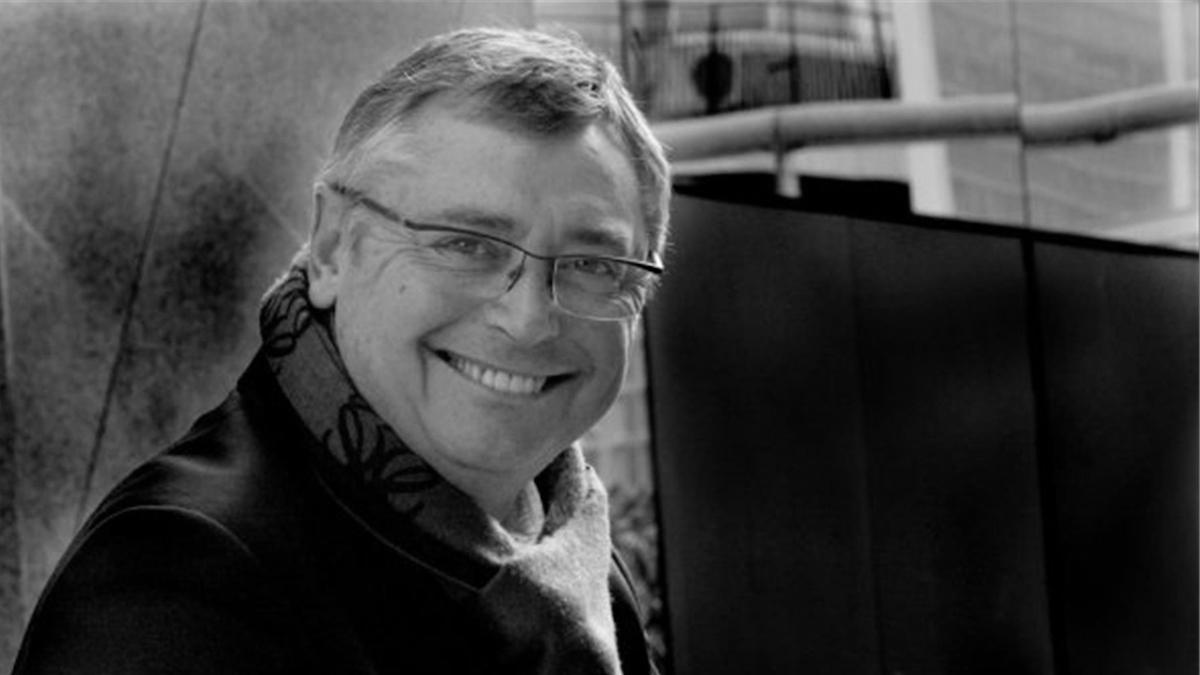 Michael Robinson mor de càncer als 61 anys