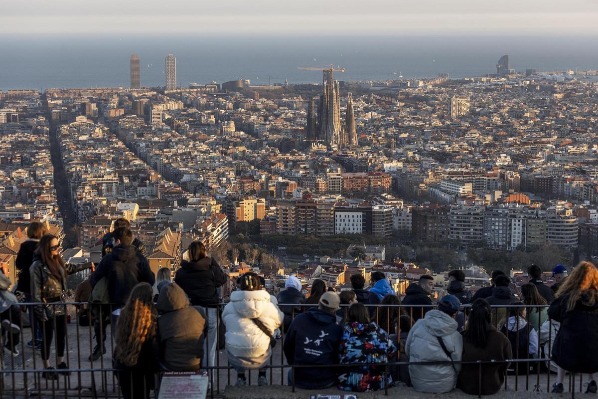 Los bunkers del Carmel, la mejor vista de Barcelona | FOTOS