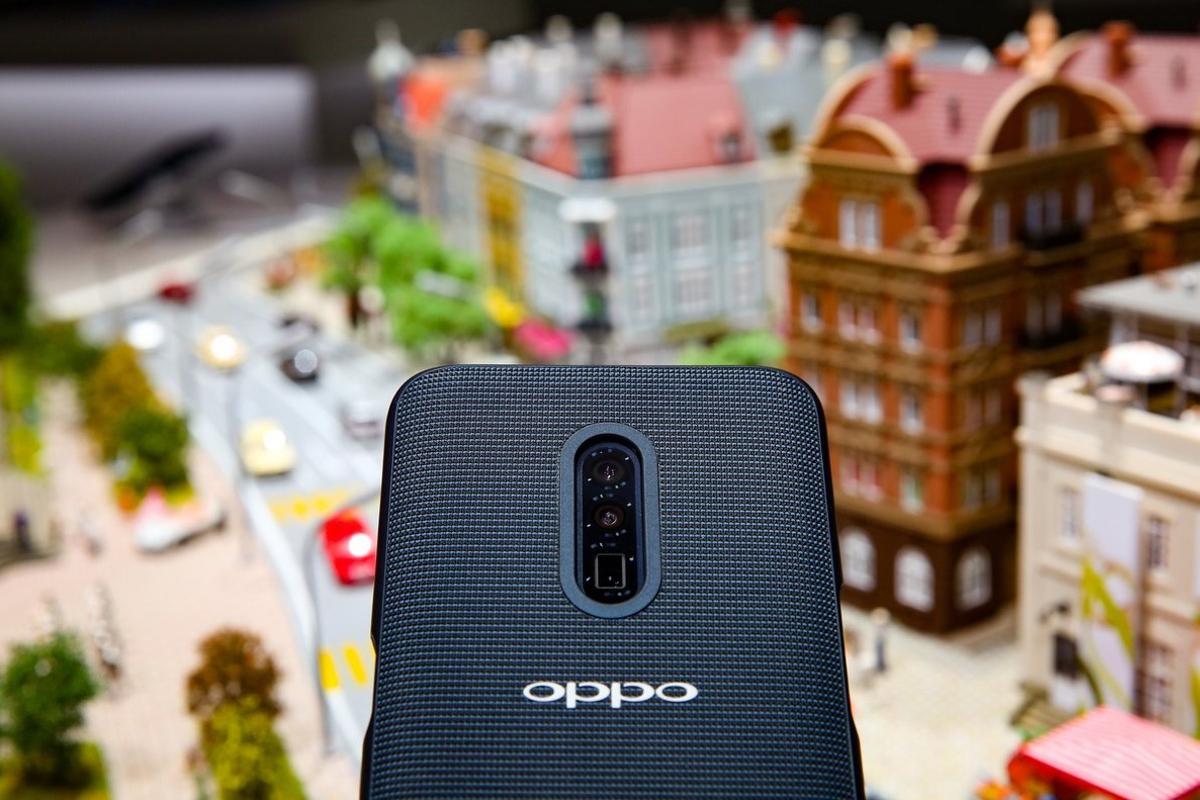 Oppo abre el MWC 2019 con una cámara para móviles con zoom óptico 10x