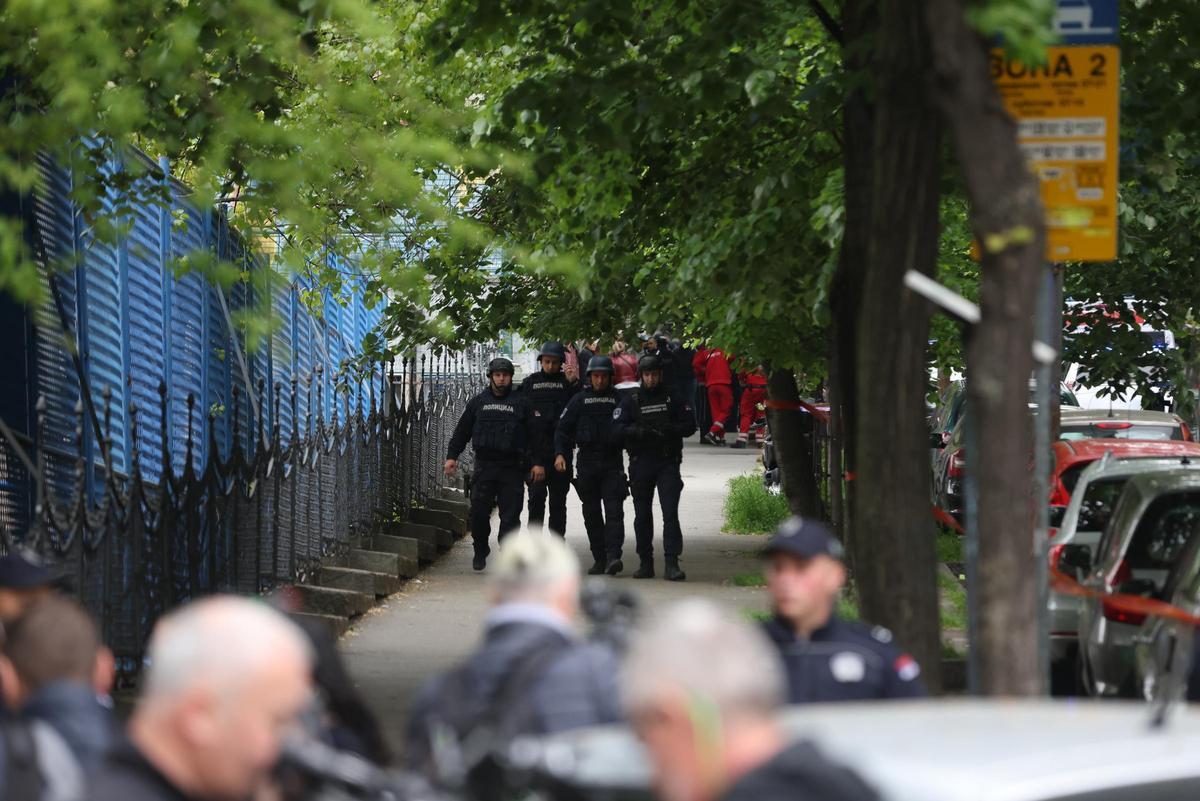 Masacre en una escuela de Belgrado | FOTOS