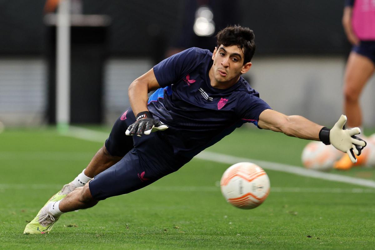 Bono no vuelve a Sevilla y se marcha al Al-Hilal saudí