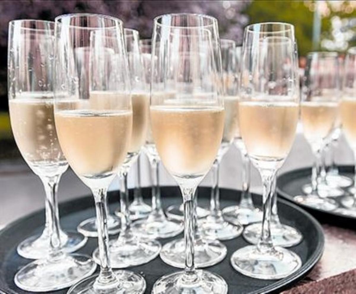 Los españoles consumirán 40 millones de botellas de cava esta Navidad