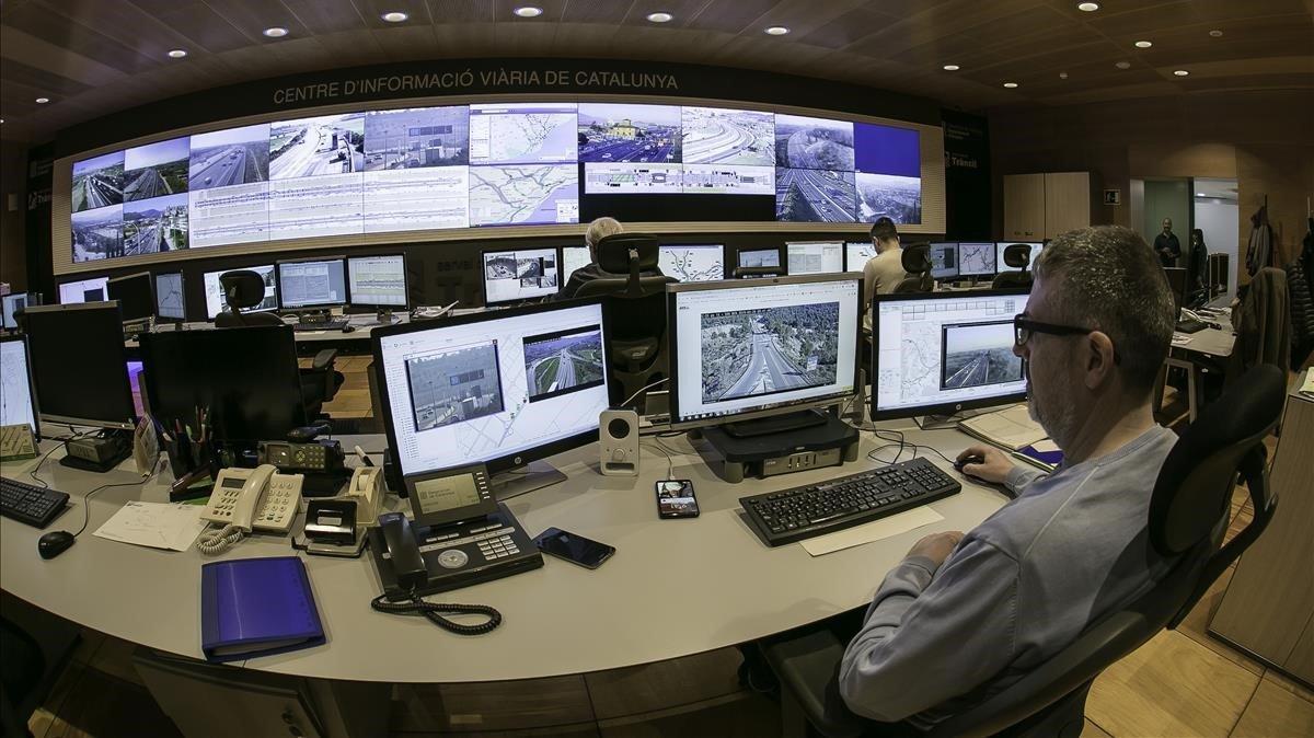 Trànsit utiliza miles de datos de móviles para 'ver' todas sus carreteras