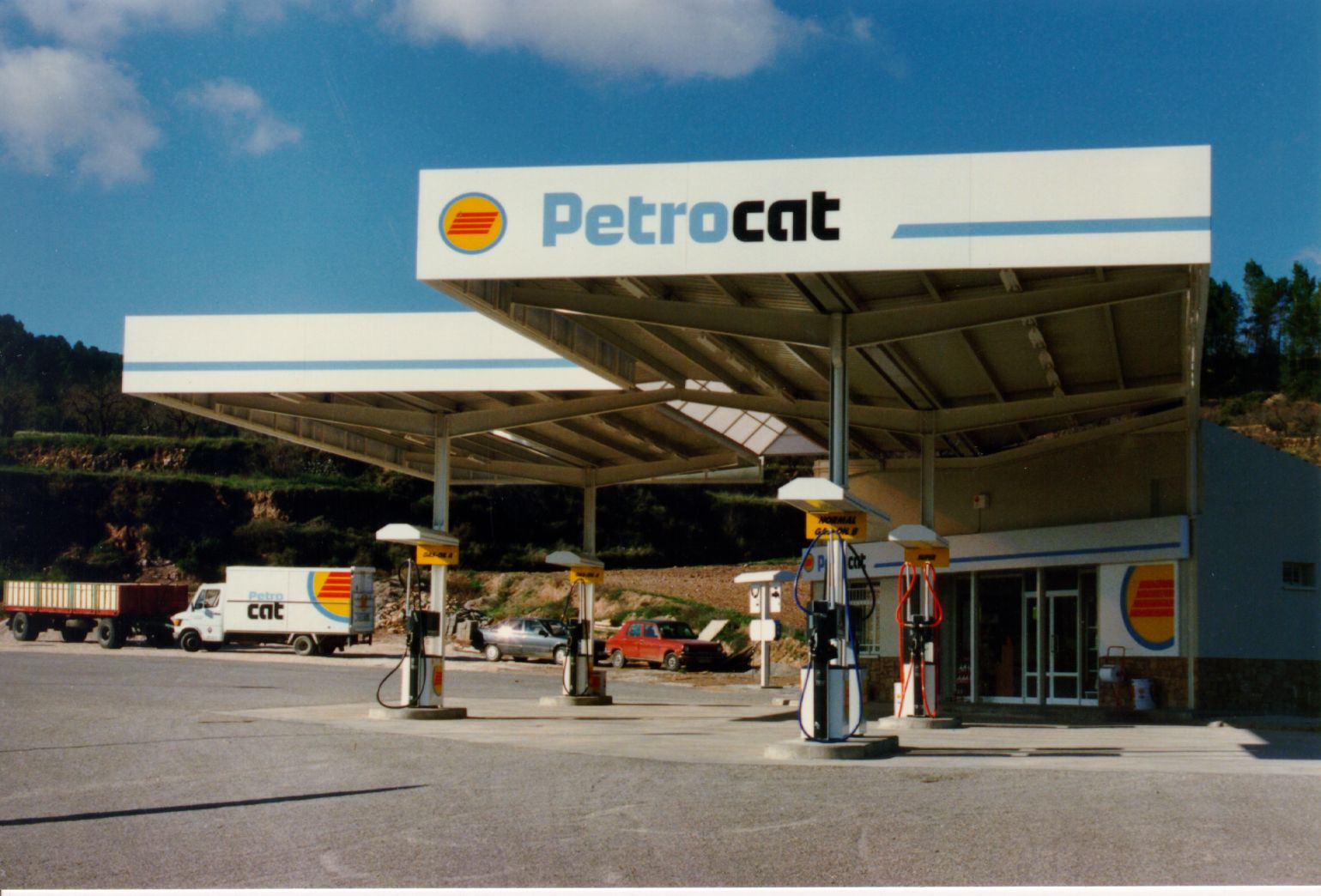 Repsol compra a la Generalitat el 5% Petrocat y pasa a tener el 100%