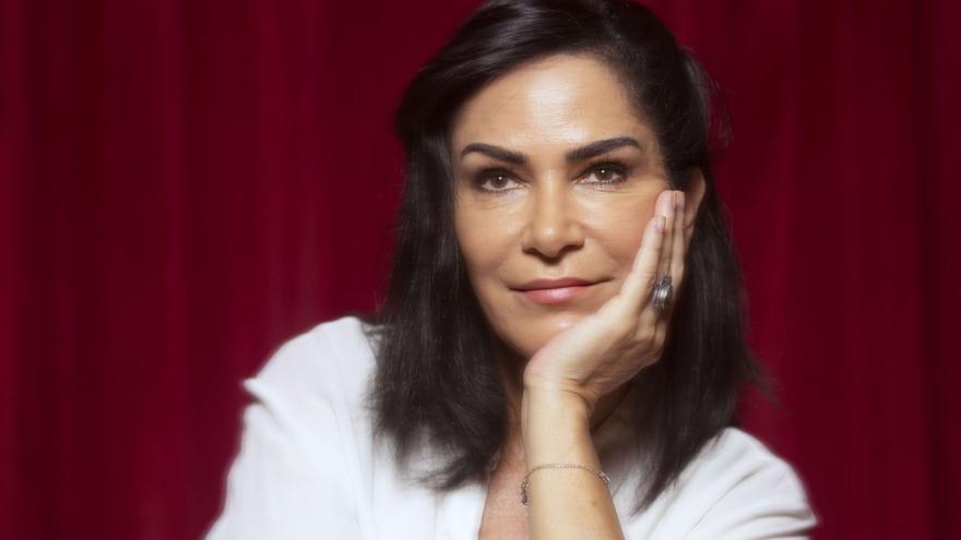 ENTREVISTES | Lydia Cacho: «A Mèxic es tendeix a glorificar la impunitat»