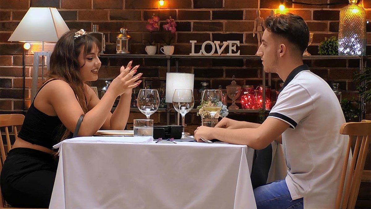 El motivo por el que una comensal de 'First Dates' se hartó de su cita