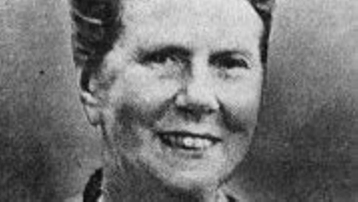 Entender + con la historia | De los asilos a la geriatría