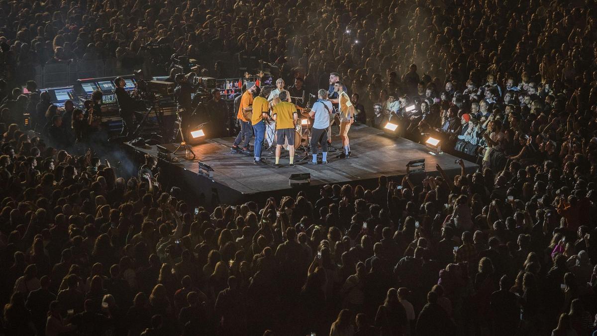 Oques Grasses llena el Palau Sant Jordi/FOTOS