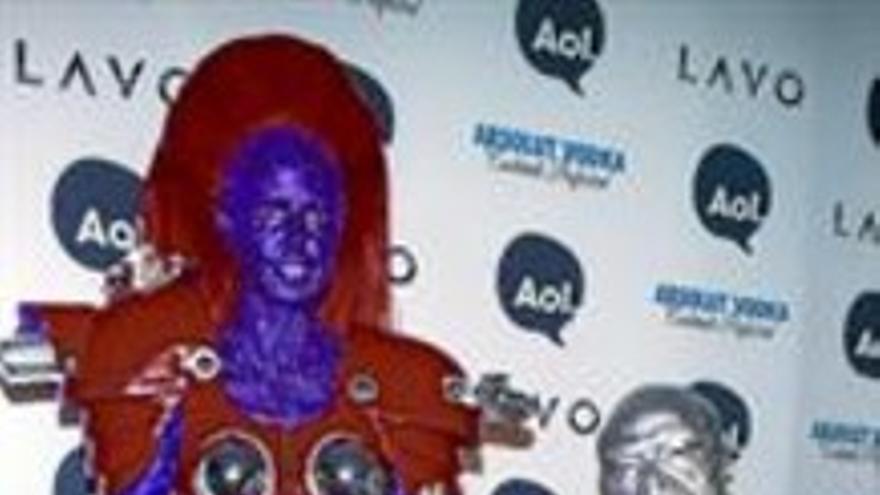 Heidi Klum y Seal, una robot y un superhéroe