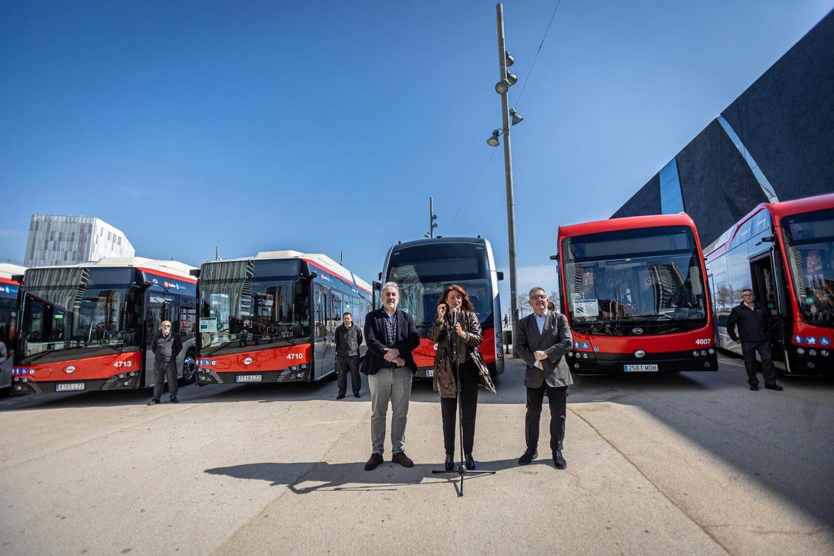 TMB incorpora nuevos buses a su flota 100% eléctricos | FOTOS