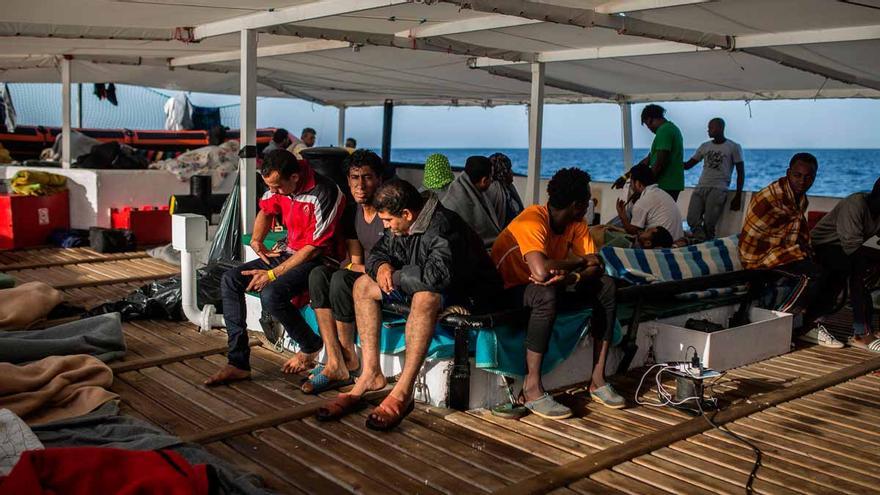 Los 60 rescatados del Open Arms no irán al CIE