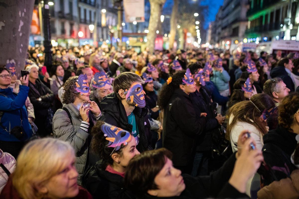 Un show abre el Carnaval en Barcelona | FOTOS