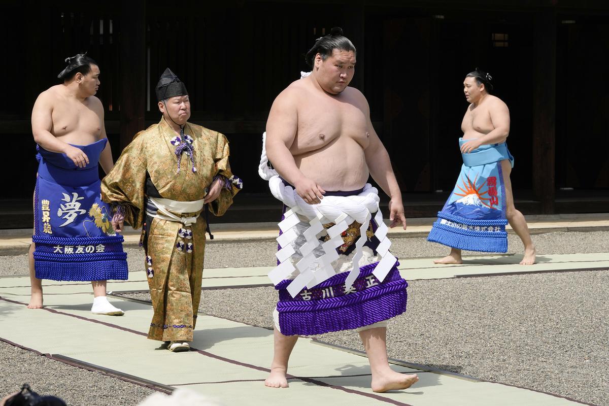 Torneo anual de sumo Honozumo en Tokio | FOTOS