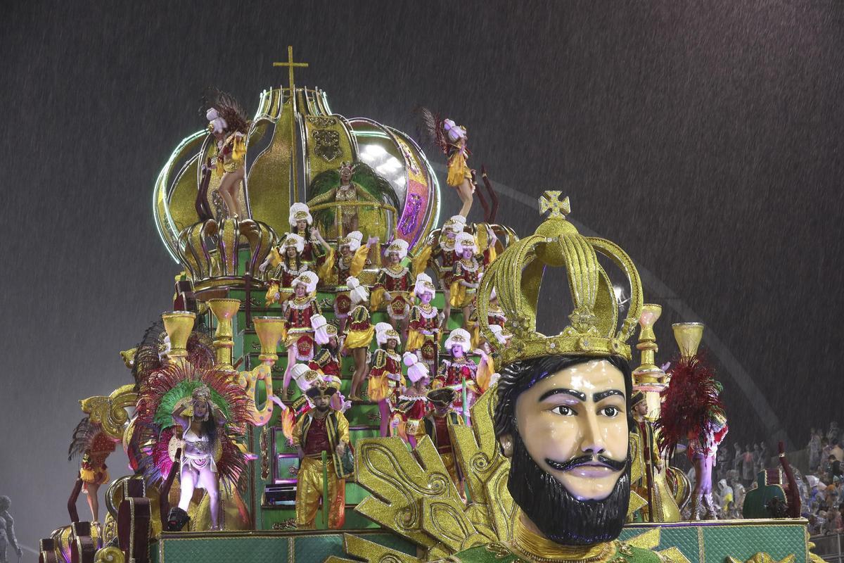 El carnaval de Sao Paulo recupera el esplendor tras la pandemia | FOTOS