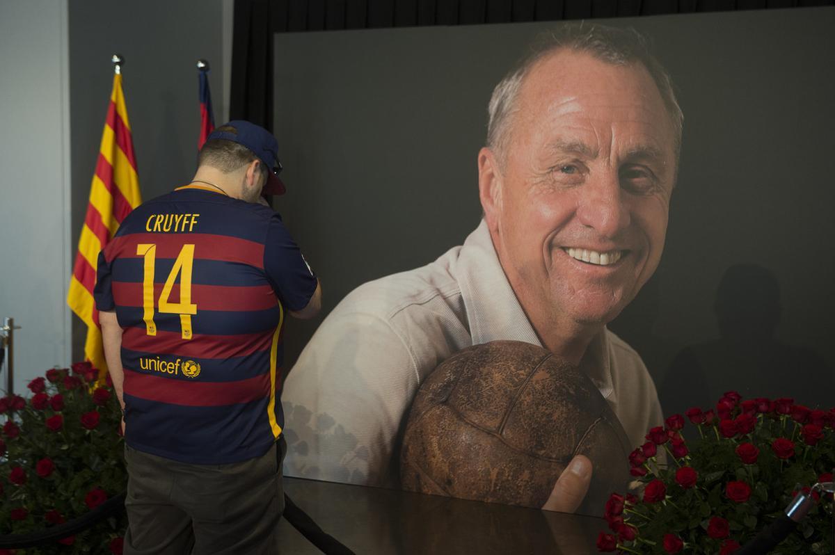 Homenaje a Johan Cruyff en el Camp Nou: directo