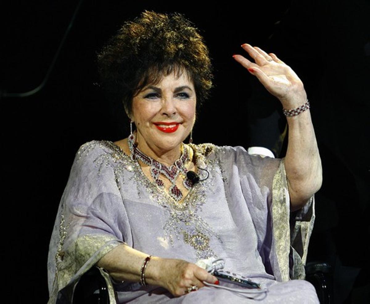 La actriz Elizabeth Taylor muere a los 79 años