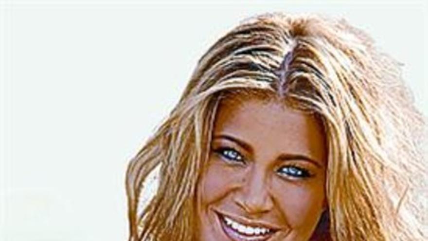 La novia de un diputado del PP, en 'Interviú'