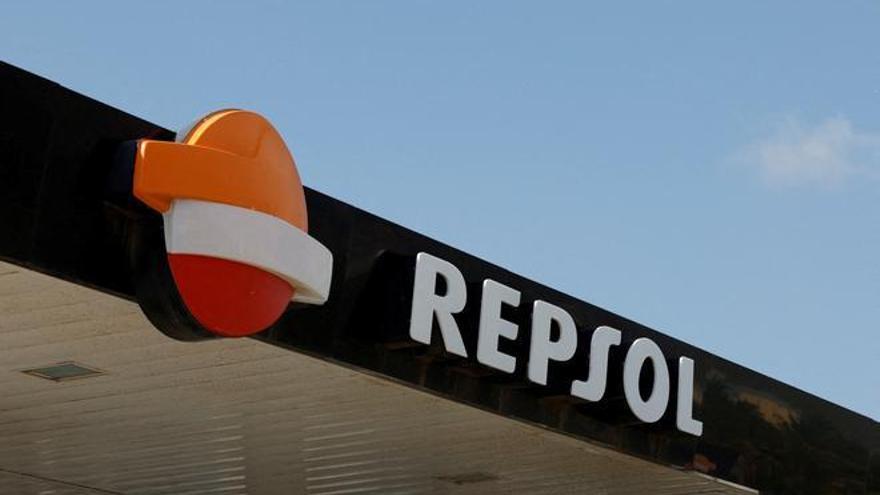 Repsol compra cinco plantas renovables y eleva su cartera a 3.200 ...